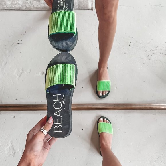 Matisse | Shoes | Amazing Lace Matisse Toned Slip On Lime Green Slides ...